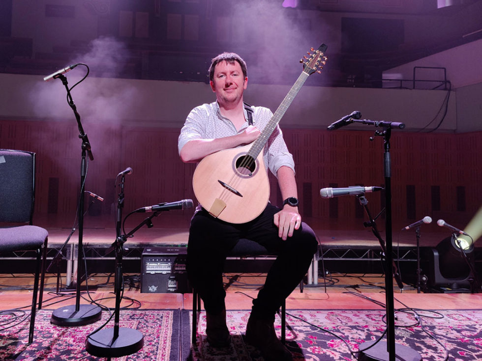 Daoirí Farrell: Prototype bouzouki (continued...) - Tobin Instruments